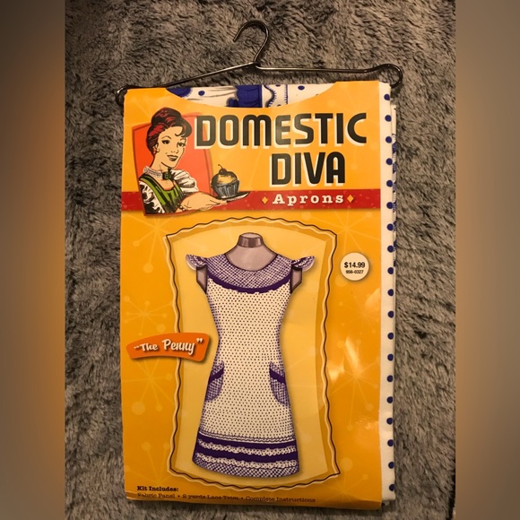 Domestic Diva | Other | Domestic Diva Apron Kit Sewing Kit With ...